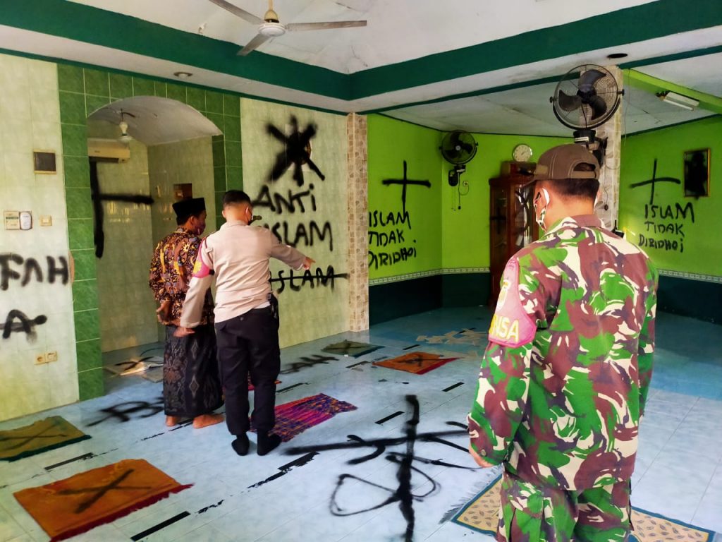 Vandalisme Dalam Islam - Klikbmi.com